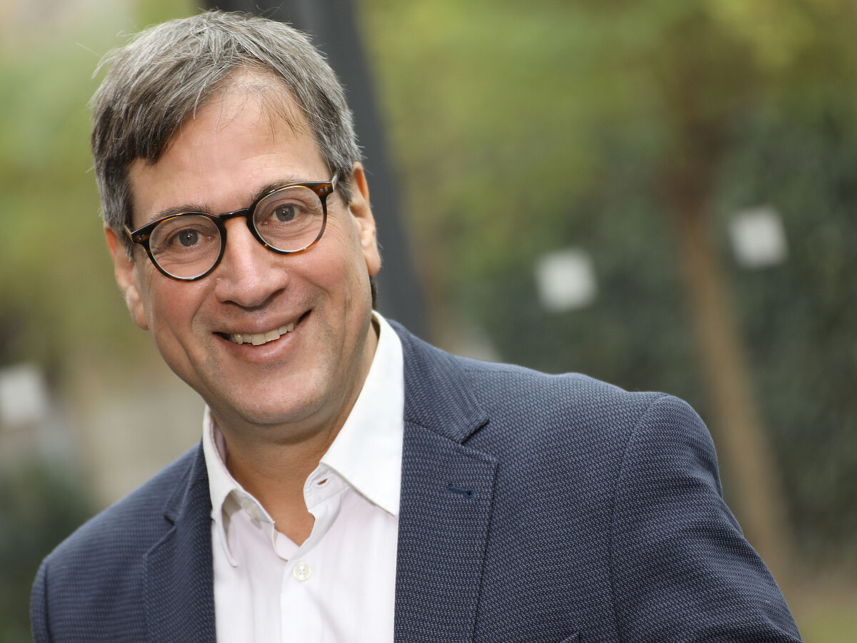 Gideon Reuveni - Jewish Literary Foundation